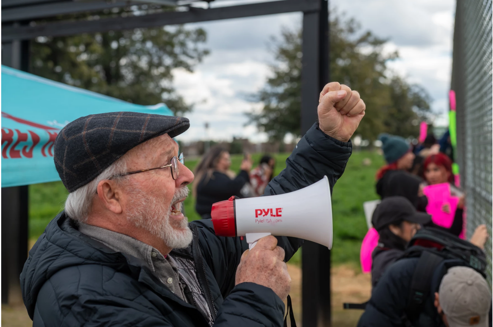 Hunger strikes protest detainment in Illinois and California - Workers ...