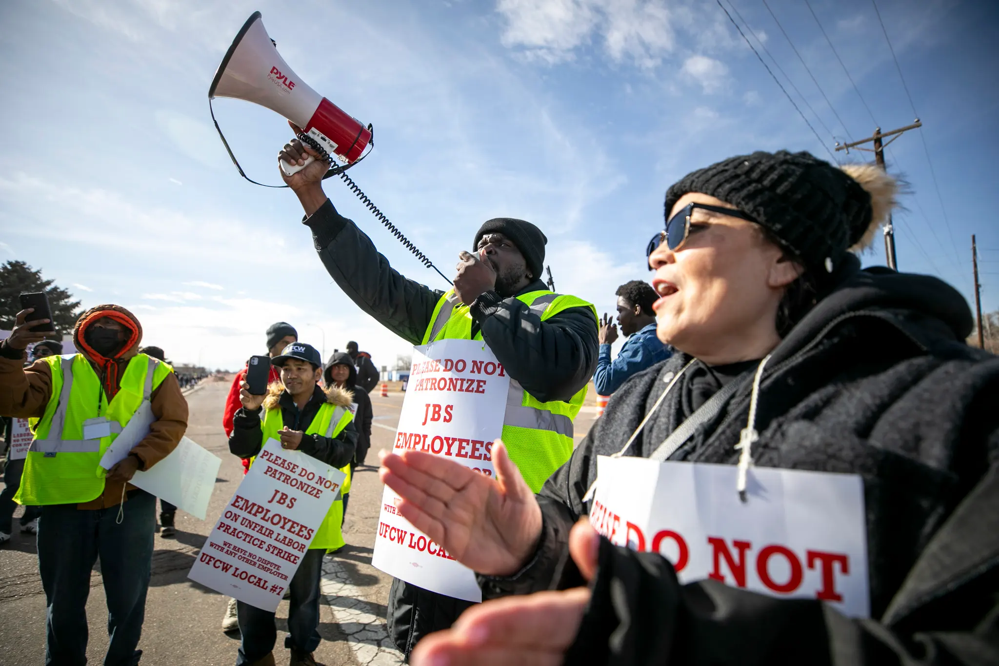 Solidarity with the JBS meatpacking workers strike! - Workers' Voice/La ...